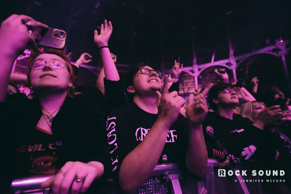 GALLERY: Creeper's Dark & Dramatic Show In London