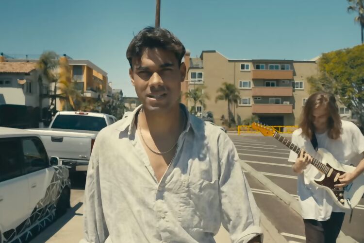 Unprocessed Release Amazing Video For 'Snake'