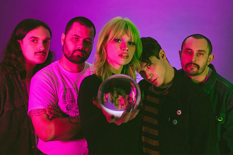 Scowl Team Up With Nuovo Testamento For ‘Psychic Dance Routine’ Remix