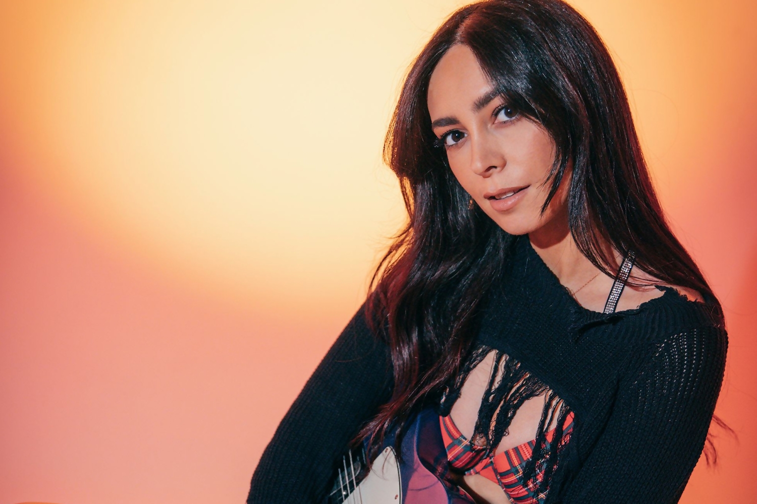 LØLØ Drops Hugely Honest New Single ‘Poser’