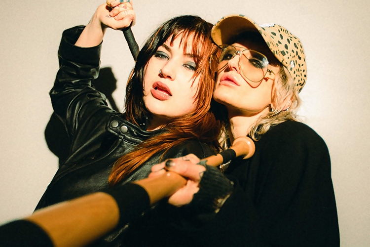 Royal & The Serpent And Gayle Collab For New Single ‘Kinda Smacks’