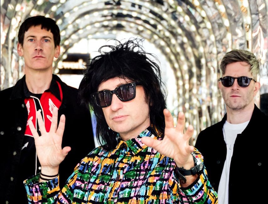 LostAlone Deliver New Single ‘All At Once’