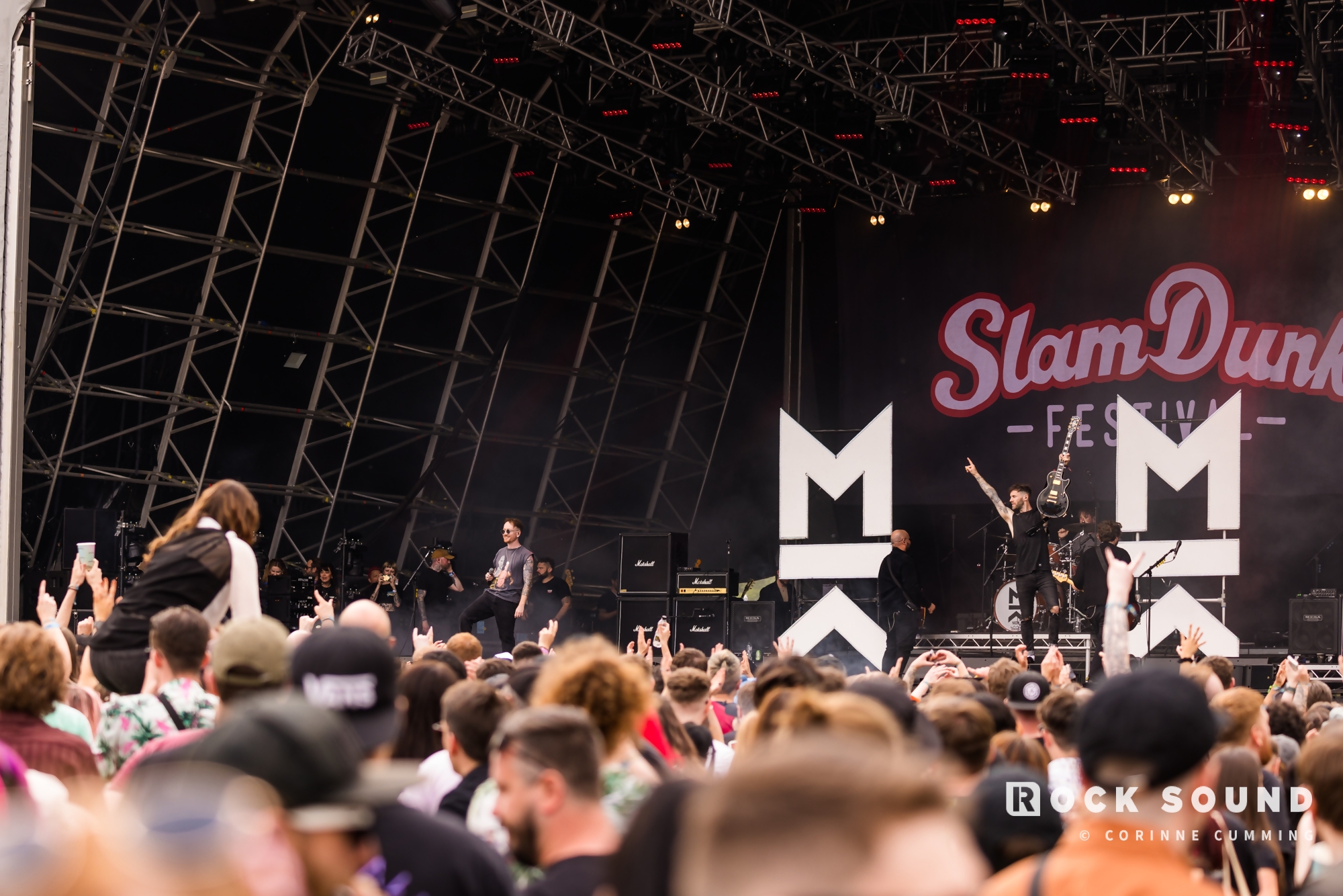 INTERVIEW: Mallory Knox's Mikey Chapman On Returning To The Stage