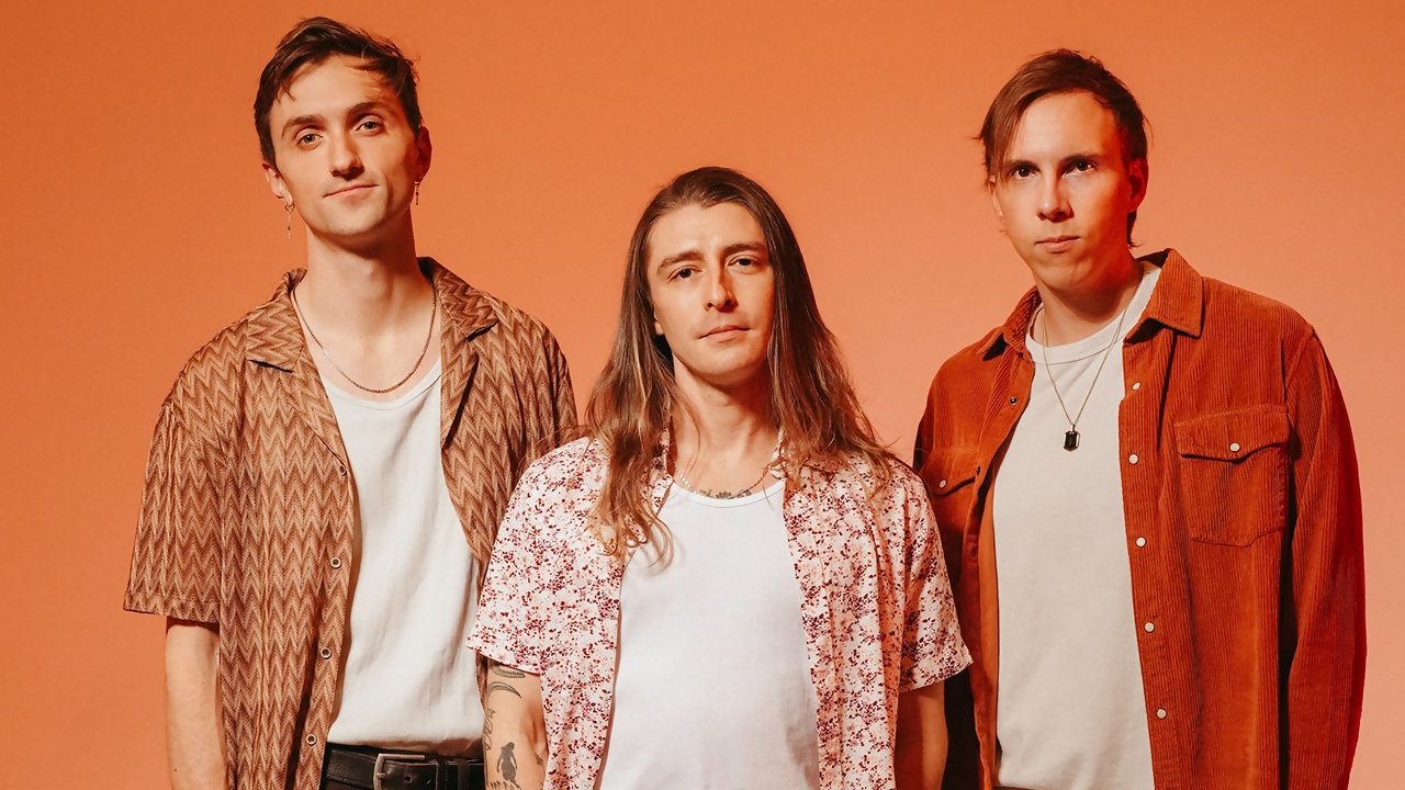 Arrows In Action Drop Catchy New Single 'Light Like You'