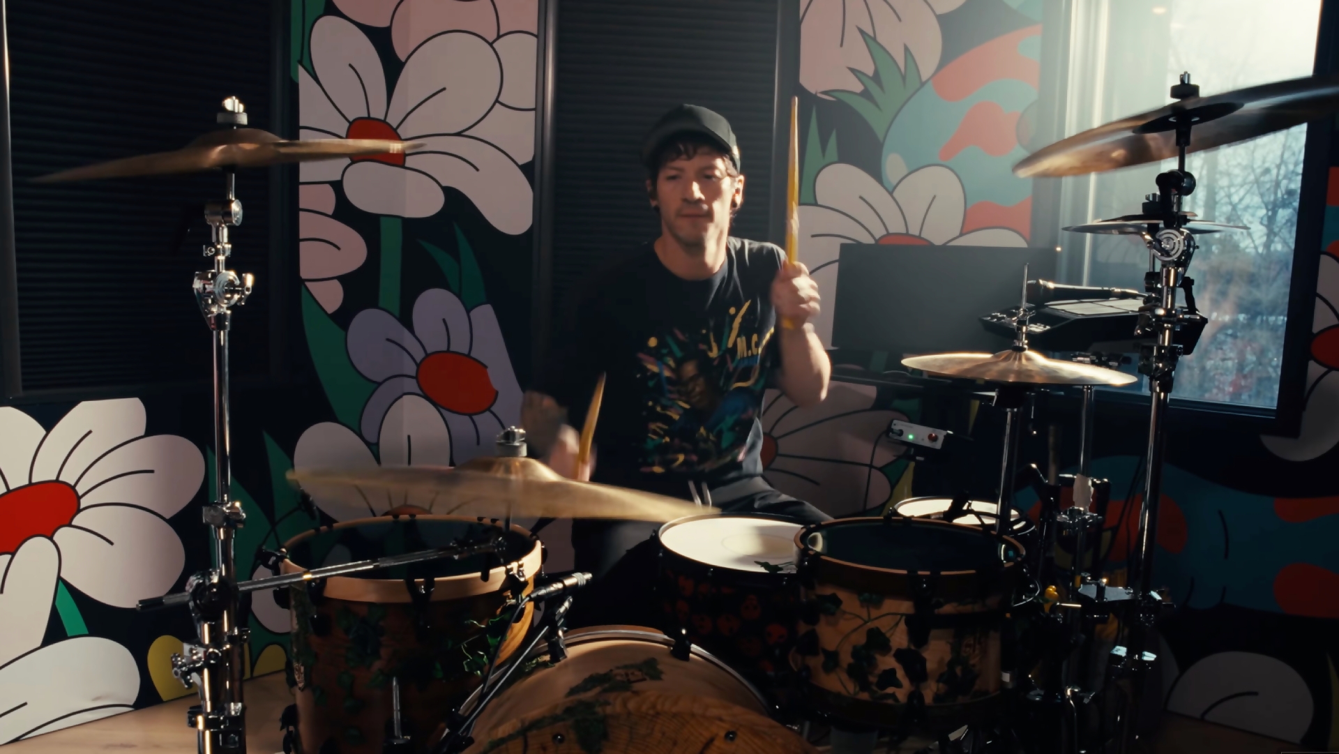 WATCH: Twenty One Pilots' Josh Dun Cover Underøath's 'I Don't Feel Very ...